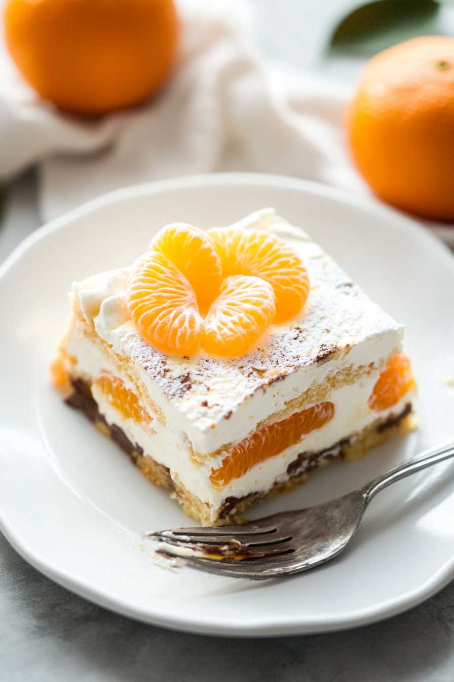 Mandarin Orange Angel Food Cake: A Heavenly Citrus Delight - Dessert Hungry